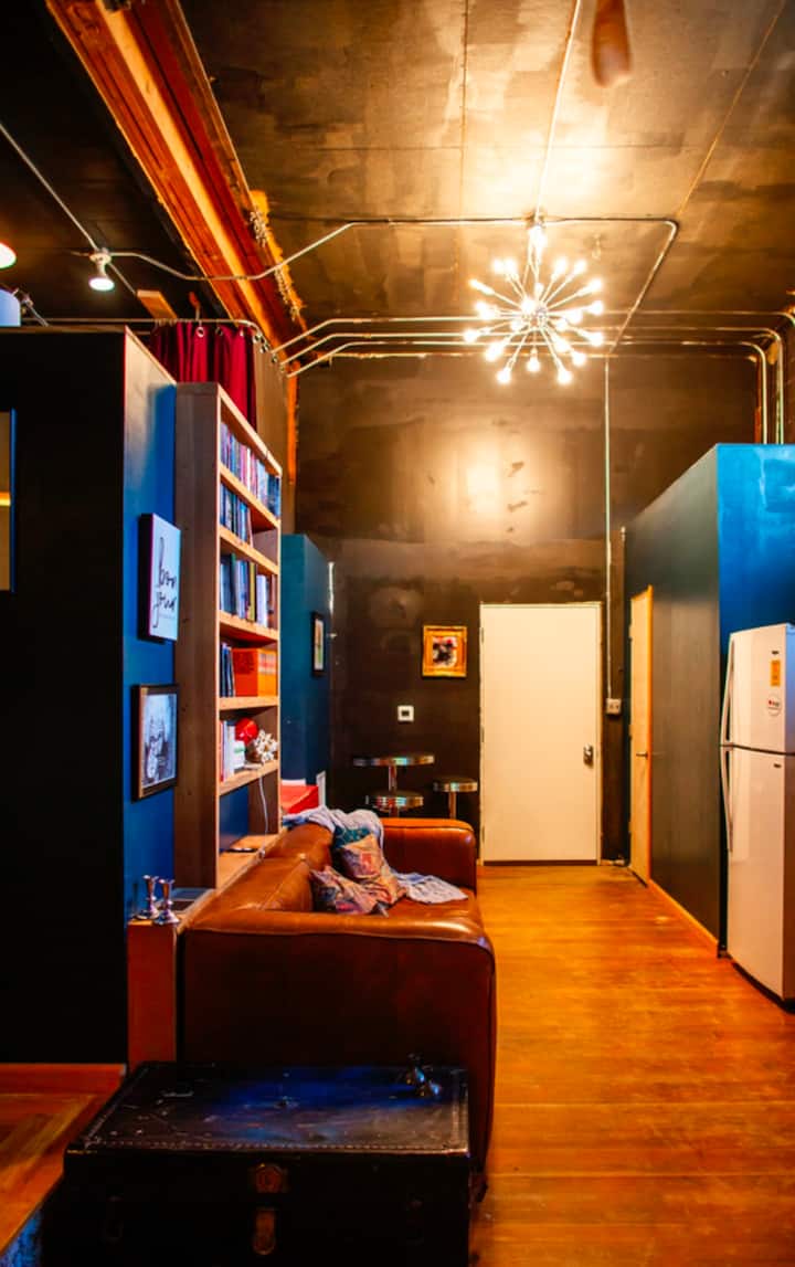 Loft In Historic Theater - Kansas (State)