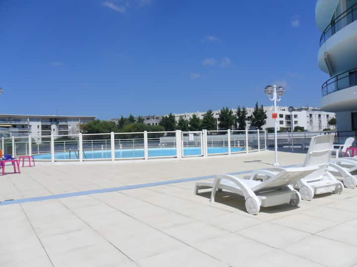 T2  Piscine/parking Sous-sol - La Rochelle