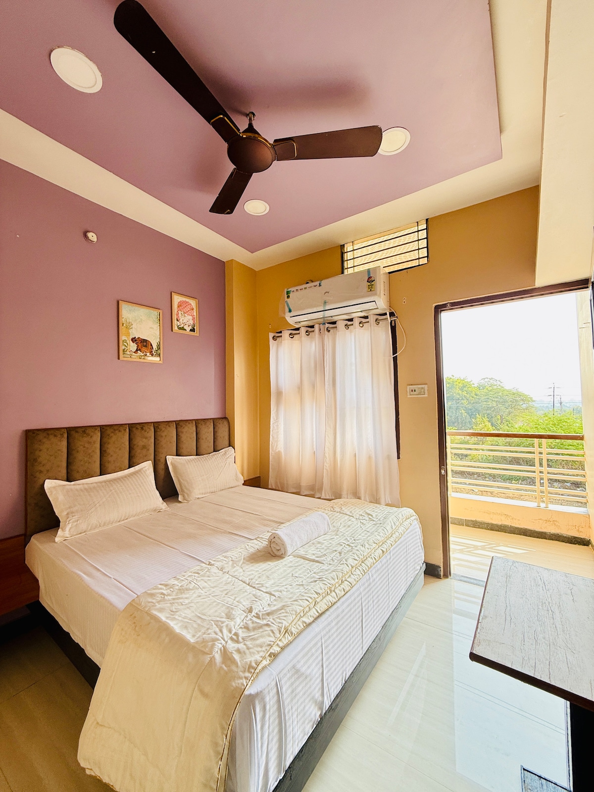 Vrinda's Home Stay - Hotels for Rent in Maheshwar, Madhya Pradesh ...