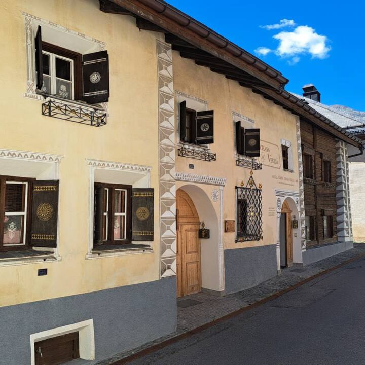 Gemütliche Dachwohnung In Zernez - Guarda