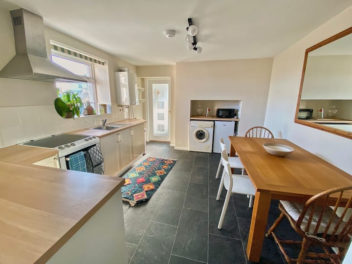 Atlantic Nook - Castlerock