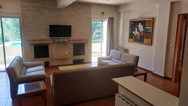 4-bedroom Chalet _ Ski & Summer - Liban