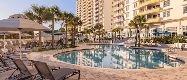 Deluxe 2bd In Ocean Walk - Daytona Beach, FL