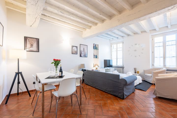 Piazza San Bartolomeo Bright&comfy Apt X4 - Parma