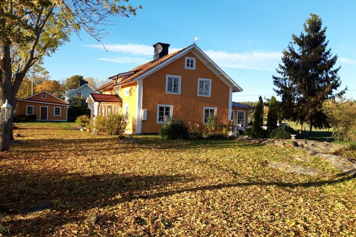 Idyllisches Landhaus Nahe Ostseebucht - Gamleby