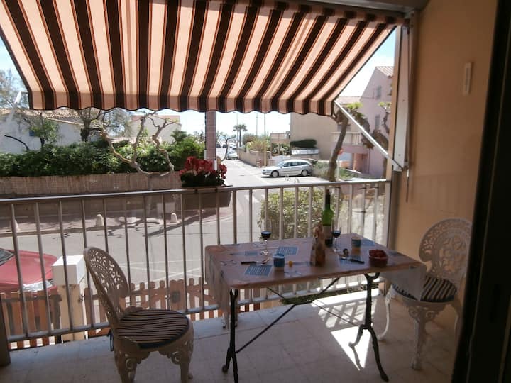 Maison, 100 M Plage, Centre Et Marché, 3ch, 5 Pers - Fleury