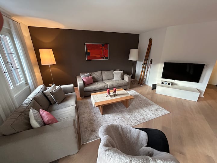 Top Lage In Den Bergen Von Davos - Davos