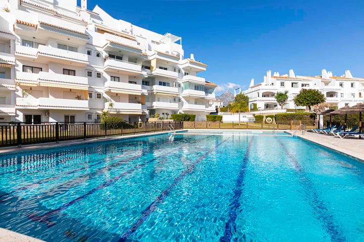 Stylish And Spacious 3 Bedroom Apartment - Marbella