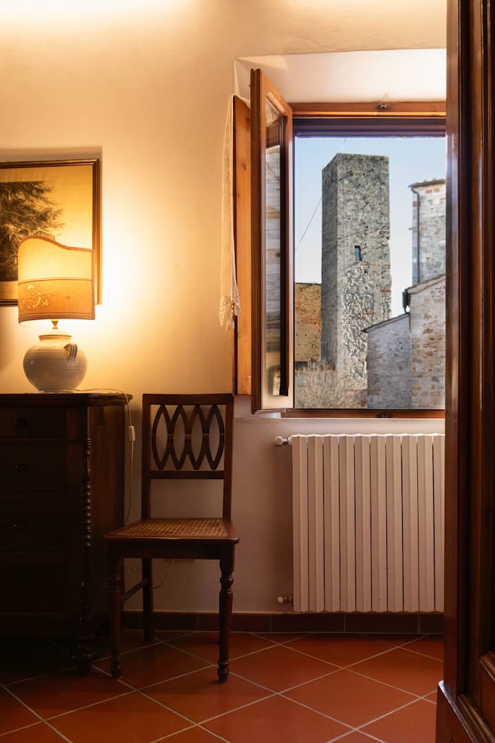 Elia Apartment With View On The Historic Towers - San Gimignano