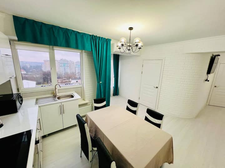 Grand Home 3 Rooms Apartment - Chișinău