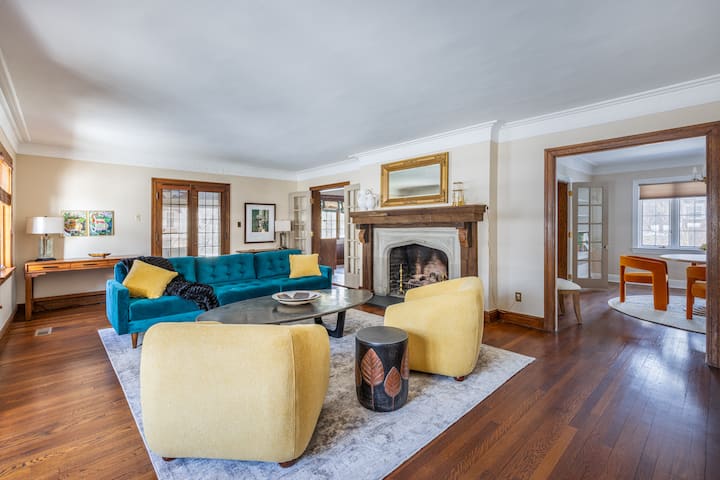 Stan Hywet, Highland Square - Sleeps 12 - Akron, OH