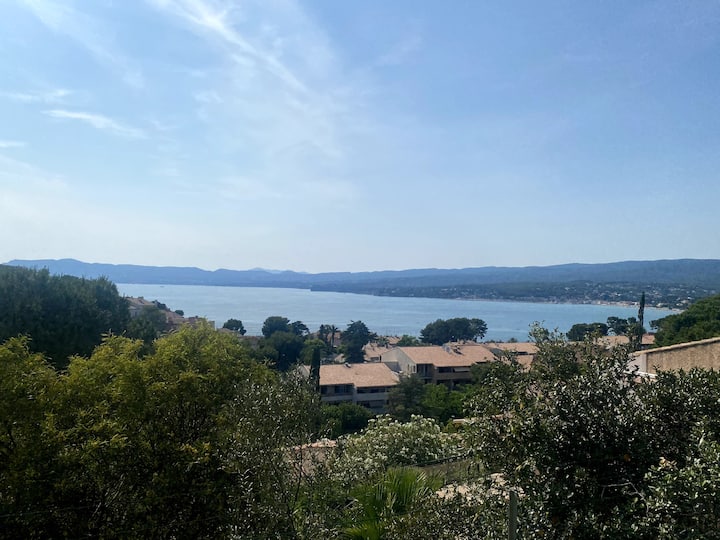 Bel Appartement Au Sein D’une Demeure - Saint-Cyr-sur-Mer