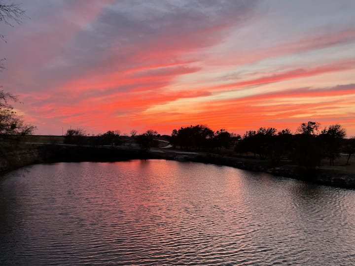 Modern Ranch @ The Quarry - Waxahachie Lake, Waxahachie