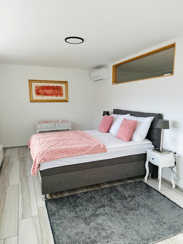 Montis Garden View Family Room - Bled
