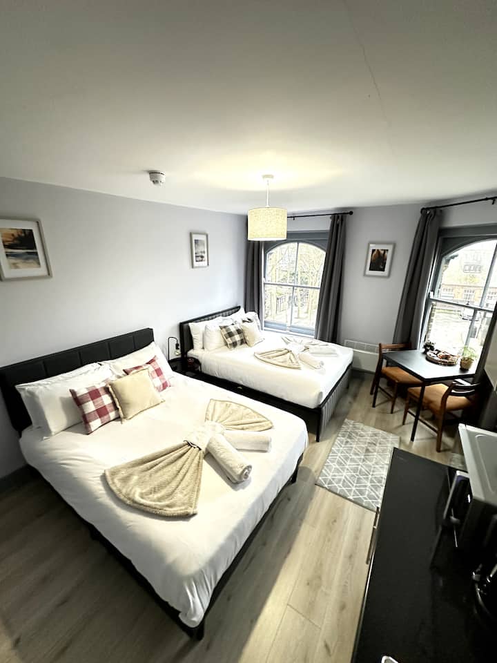 Cosy Studio Perfect For Families - London