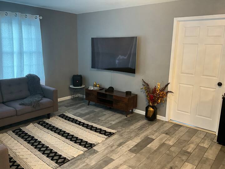 Cozy Apartment Near Legoland! - Middletown, NY