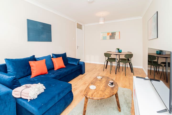 Free Parking I Sleeps 6 I Last Minute Deal! - 노리치