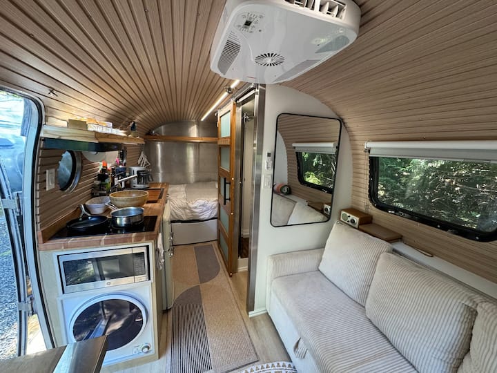 Modern Airstream Experience | Beach & Dock Access - Greenport, NY