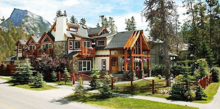 Beaujolais Boutique B&b Norquay Room - Banff