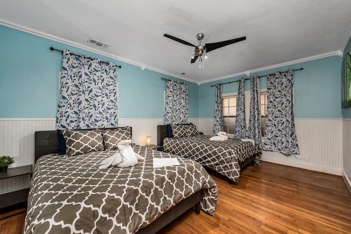 Charming 3br Heights - 1 Story Home - 10beds - Houston, TX
