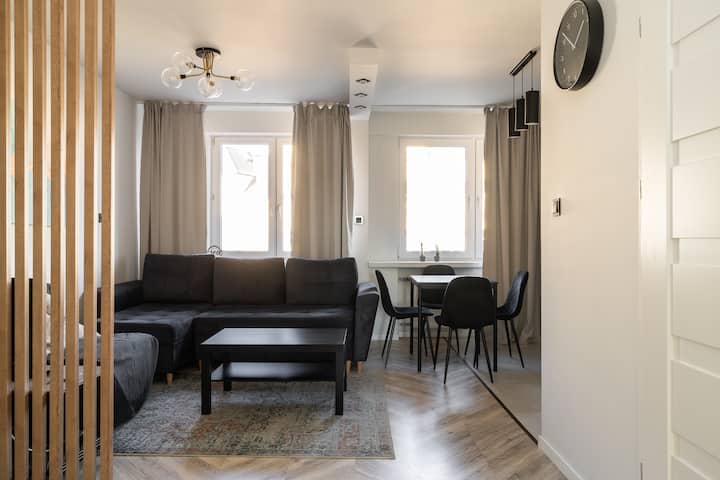 Rentplanet - Kazimierza Wielkiego Apartment - Wrocław