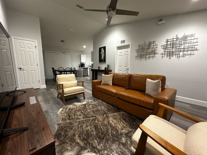 The Ocala Modern Ranch Retreat - Rainbow Springs, FL