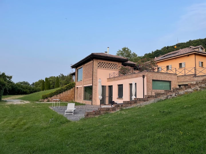 [La Villa Dei Colli Bolognesi] - Bologna