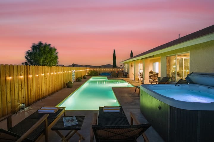 Modern 4br Jt Oasis W/ Heated Pool & Hot Tub - Yucca Valley, CA