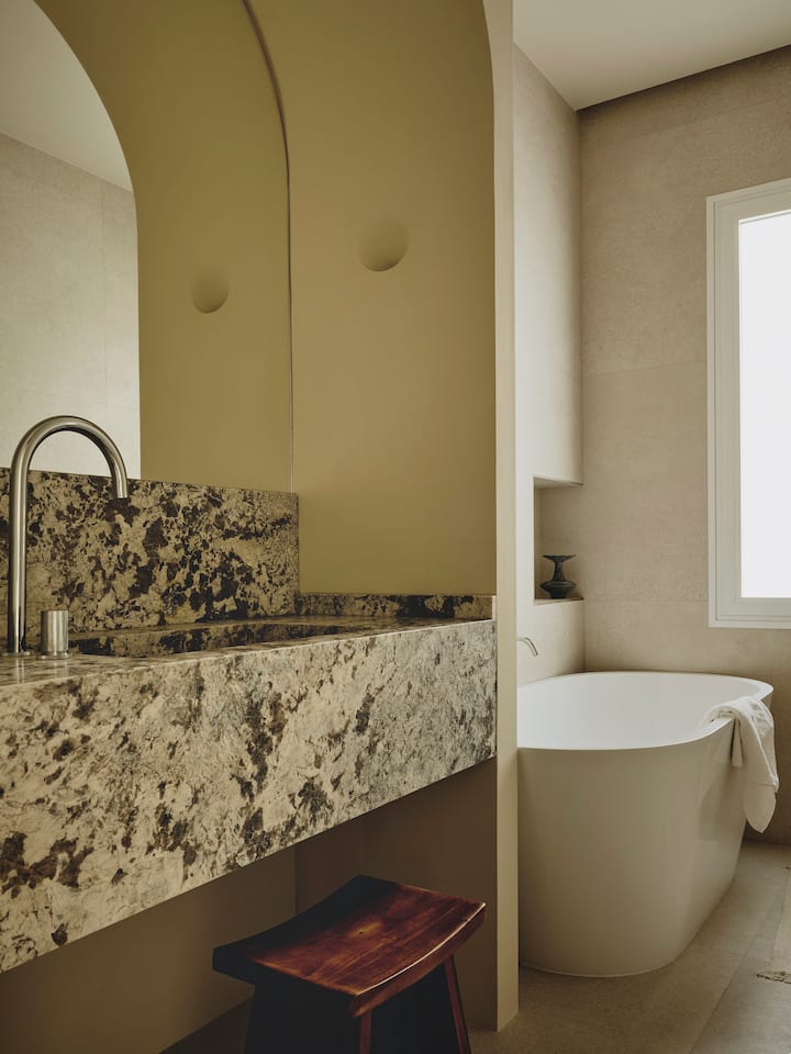 Urban Retreat In Valencia - 瓦倫西亞