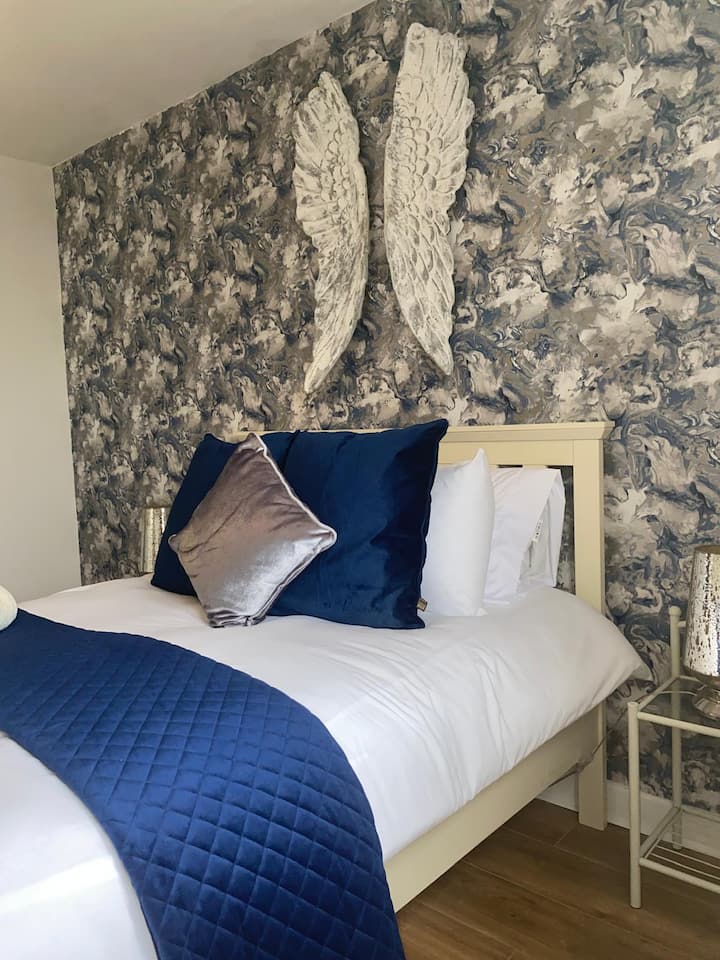 Charming Townhouse, Sleeps 7 - County Limerick