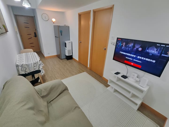 Spacious 2br City Center Apt - Mong Kok