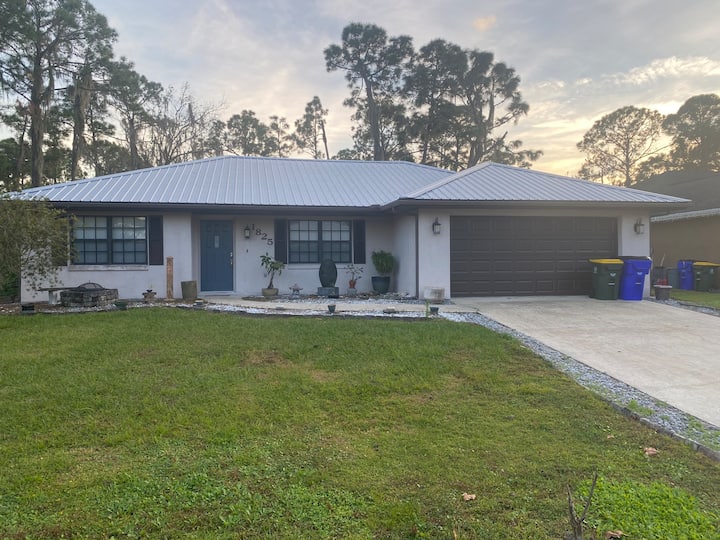 3/2 House 8.5 Mi From Racetrack - Sebring, FL