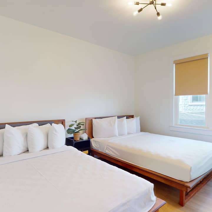 The Cove - 2 Bedroom Queen Suite - Ocean City