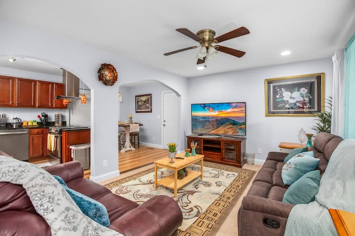 Serenity House W/playful Pool~4rms~2kg 2qn 1f Beds - Winston-Salem, NC