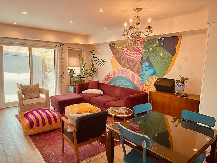 Colourful Oasis & Big Kitchen - Toronto