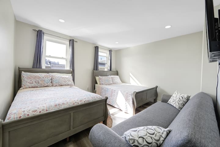 Room Located 10 Min Walking From Nwk Penn Station - New York