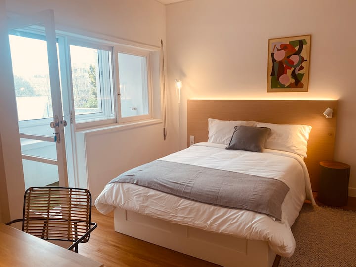 Modern Co-living - Room 24 With Private Bathroom - Porto