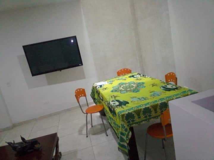 Aparta Estudio Amoblado Cerrito - Ginebra