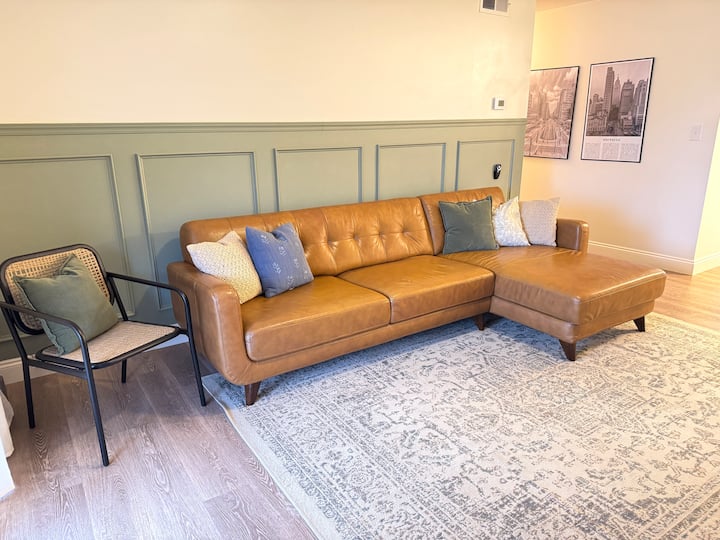 Pensacola Relaxing Stay - Clean, Quite & Cozy - Brent, FL