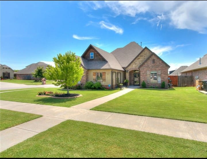 Private Bedroom, Bath For Rent - Oklahoma City