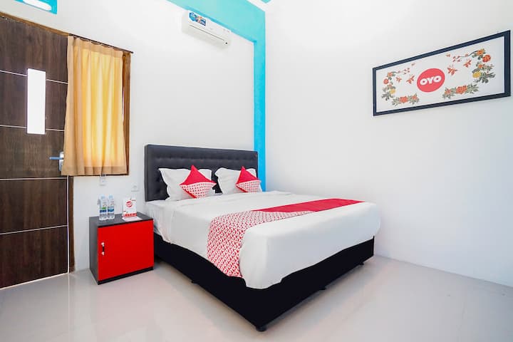 Deluxe Double | Hotel O Bypass Town Square - Mojokerto