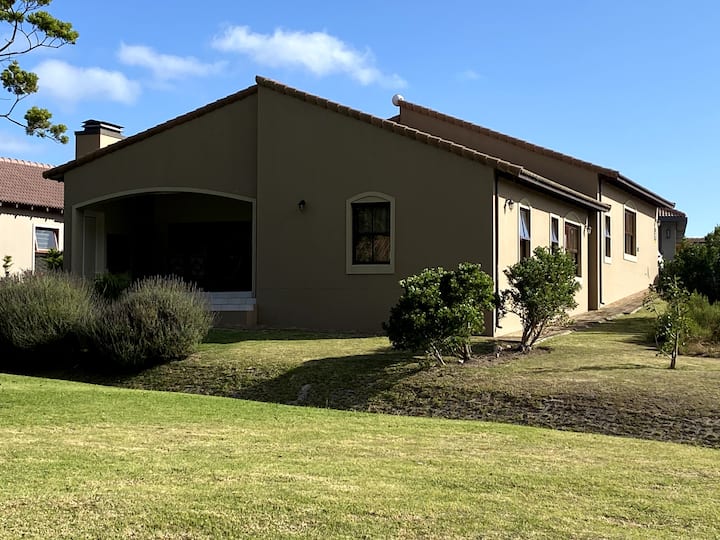Serenity Haven Nest - Plettenberg Bay