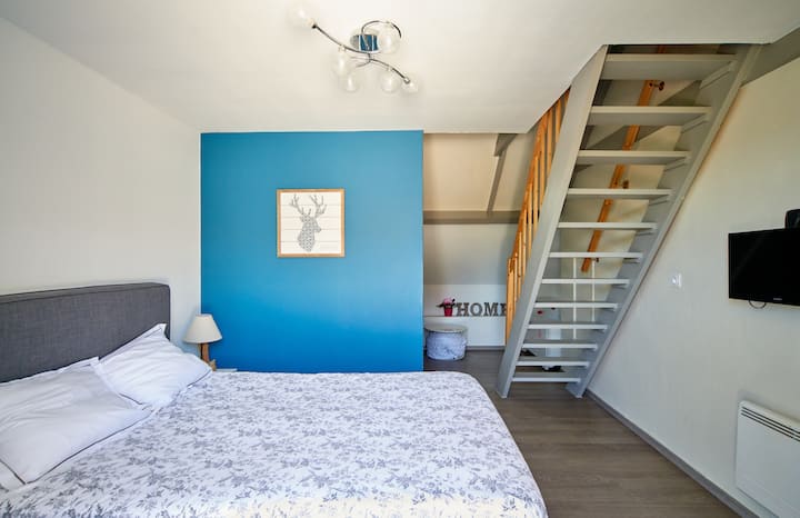 Les Dames Huguette (5 Pers) - Nuits-Saint-Georges