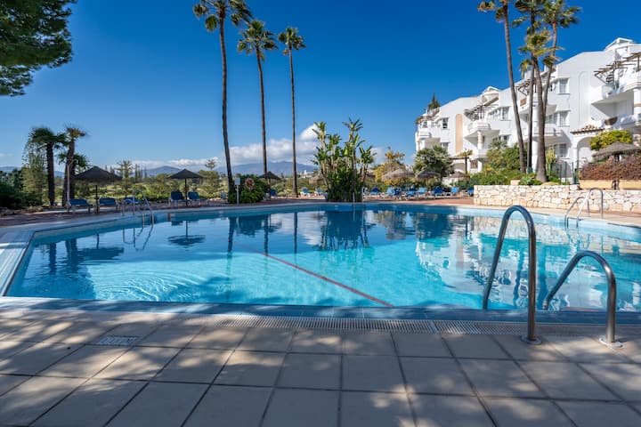 Stylish Apartment In Mijas Golf - Pass The Keys - Mijas