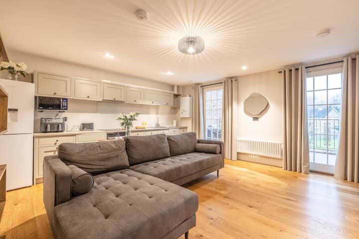 Your Perfect 1-bed Escape In Windsor - Slough