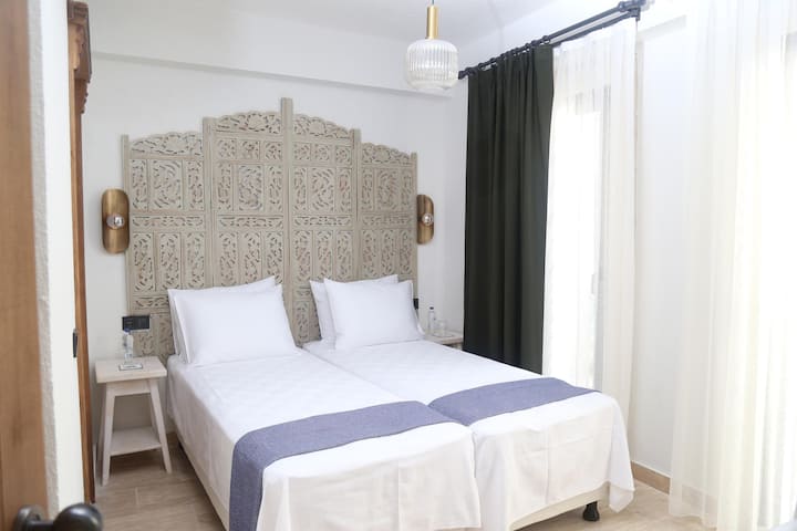 Superior Room - Samadhi Alaçatı - Taş Ev - Çeşme
