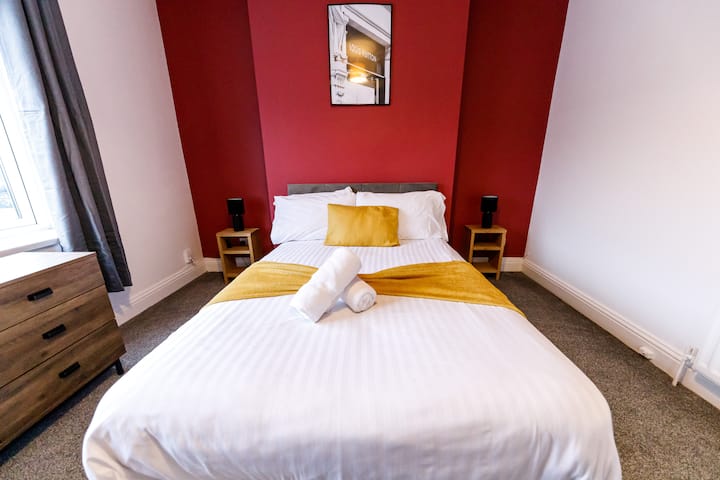 Great For Contractors Free Parking Nr Crownworks - Sunderland