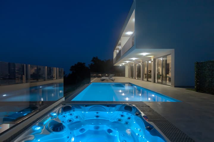 Noble Riviera Villa Nika - Opatija