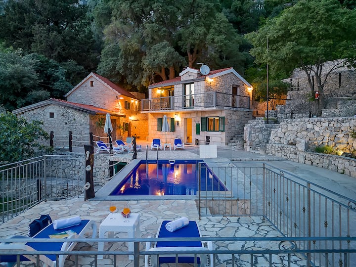 Stonehouse Residence - Makarska