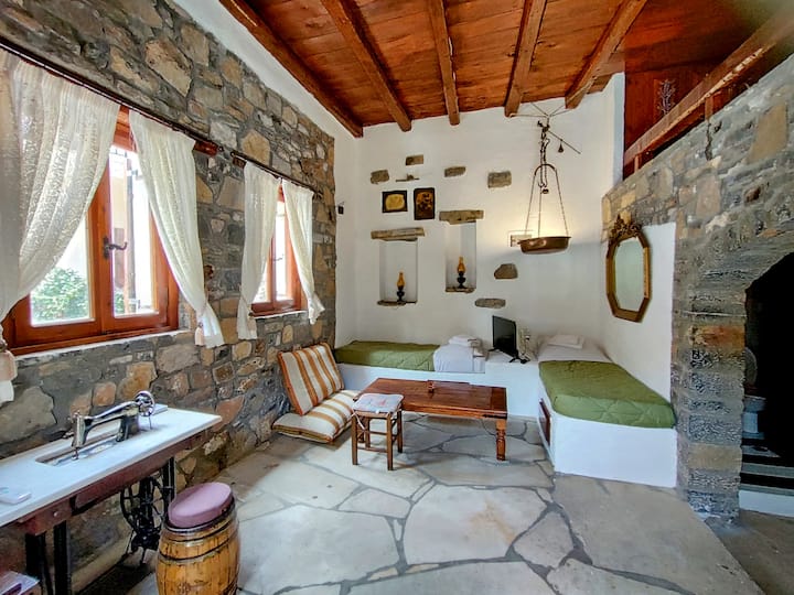 Efterpi | Elounda Rustic Cretan Cozy Stone Home - Elounda